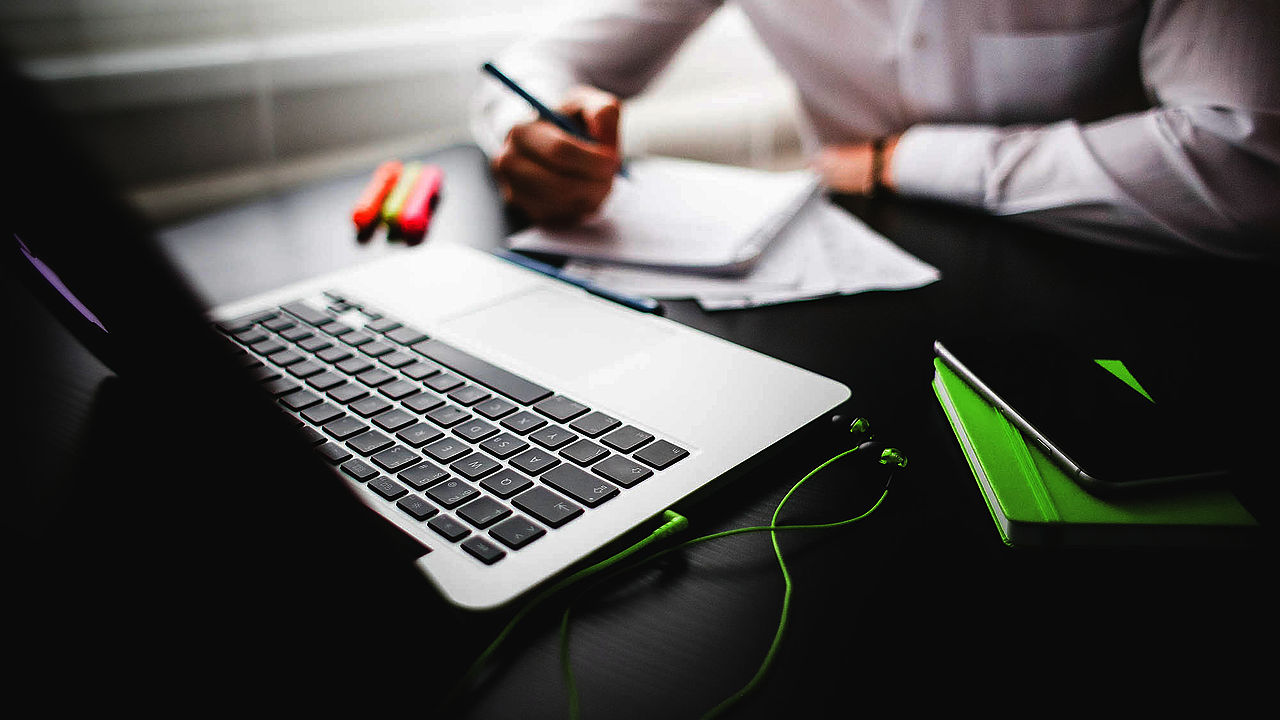 Serialnet: Serialnet